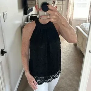 Simply Vera Vera Wang | Tops | Simply Vera Vera Wang Ruffled Trim ...